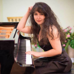 Natalia Grines – Keshet Eilon